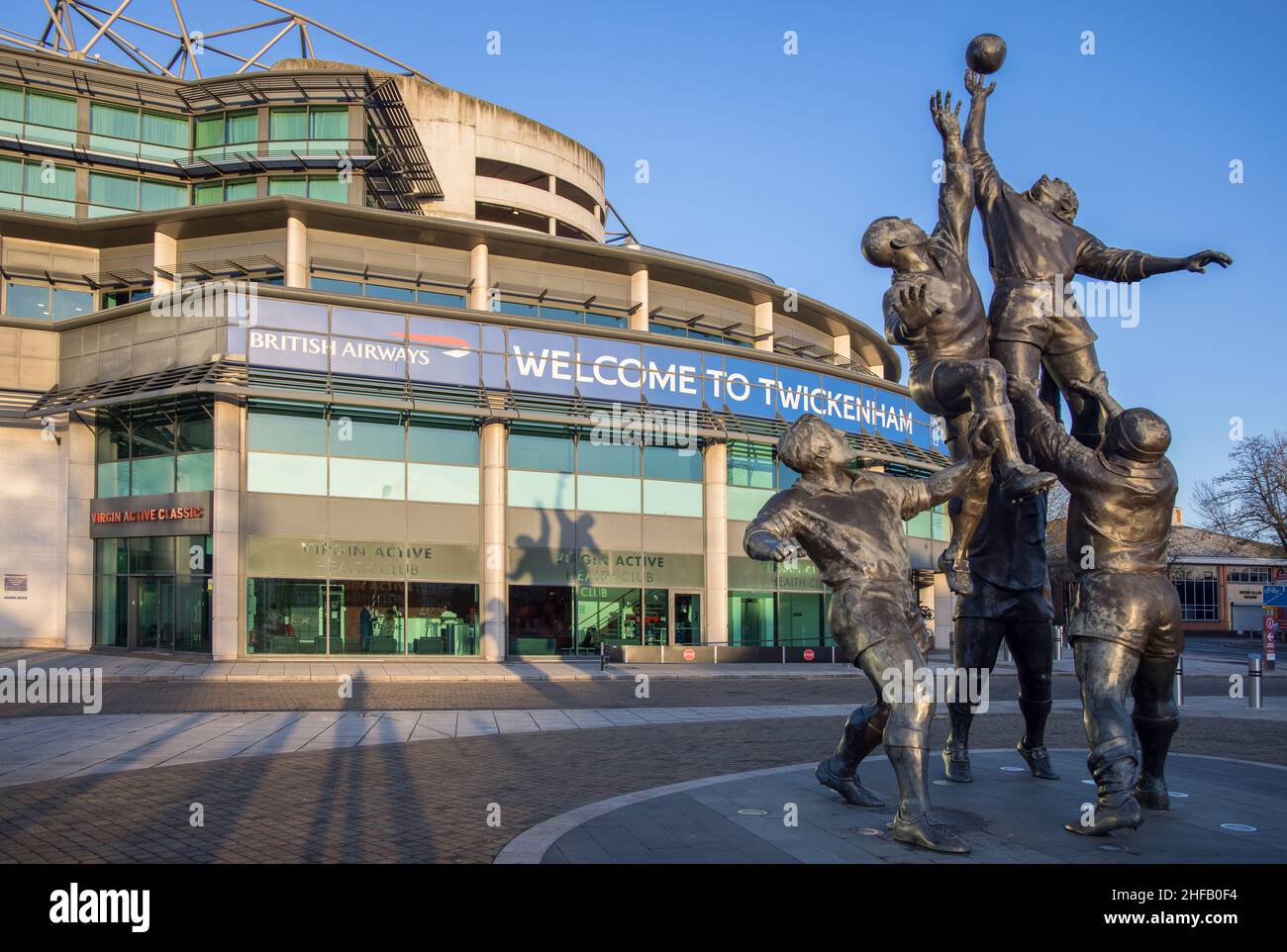 Twickenham sculpture hi-res stock photography and images - Alamy