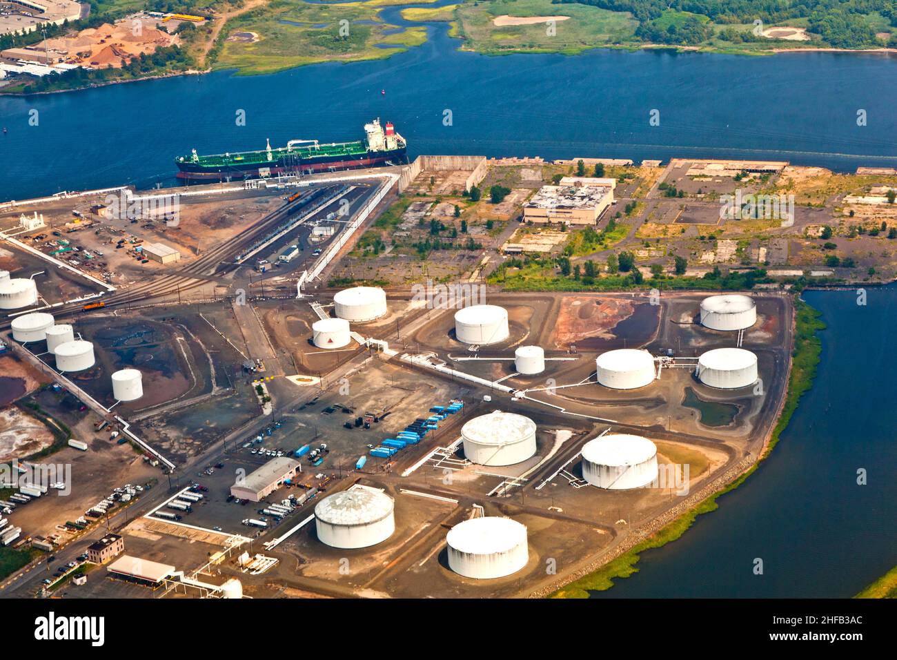Oil farm with river in Newark, New York Stock Photo - Alamy