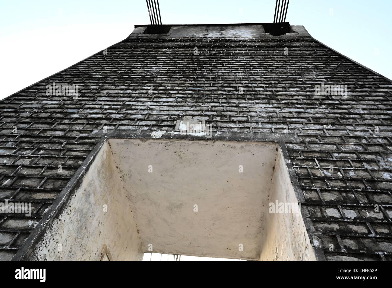 old bridge side view in india Stock Photo - Alamy