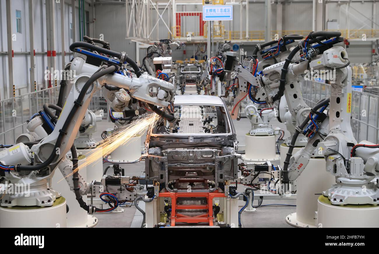 Welding vehicle hi-res stock photography and images - Alamy