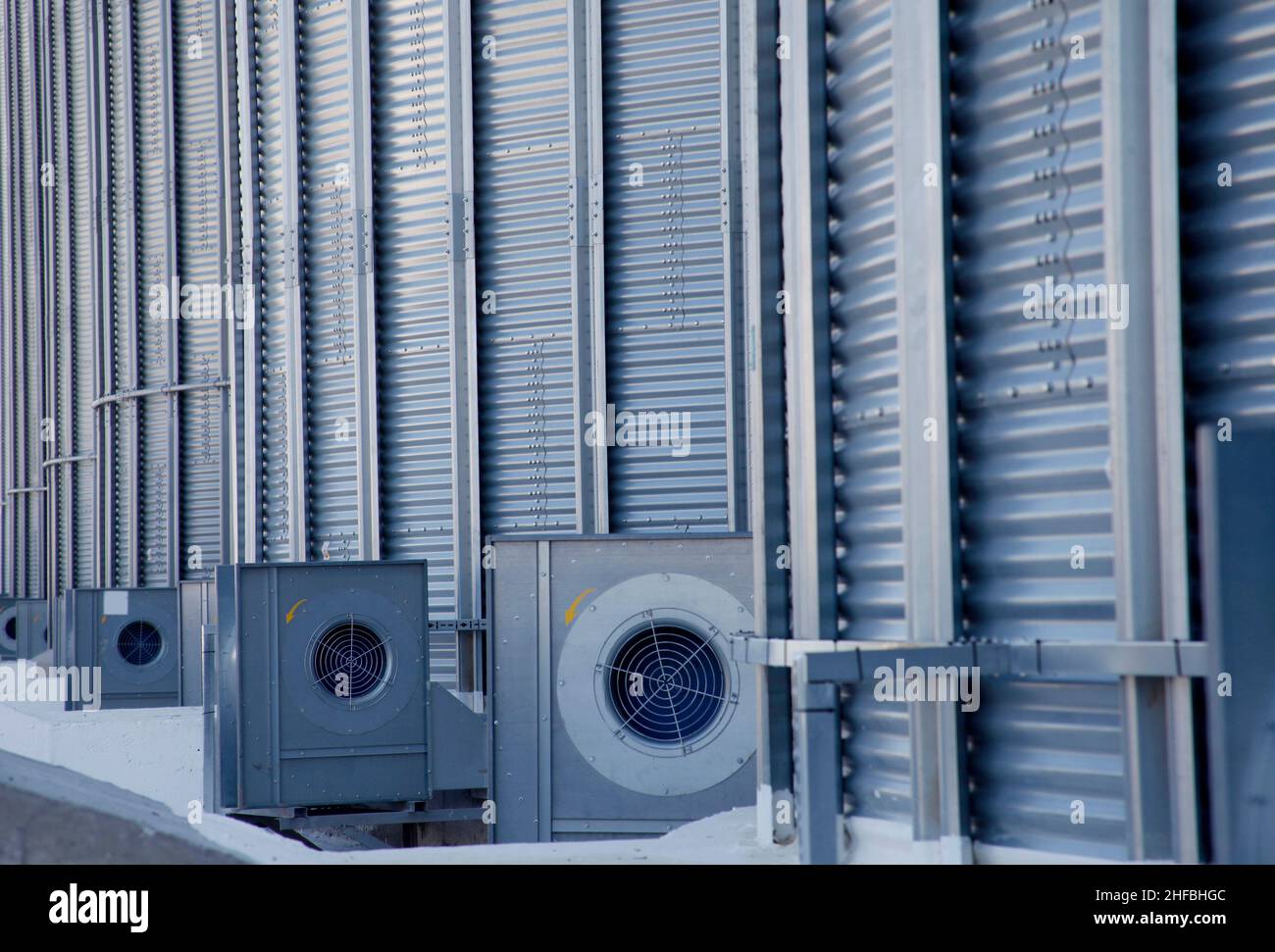 Silo systems hi-res stock photography and images - Alamy