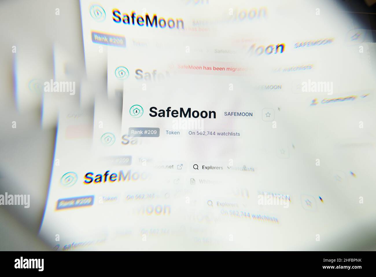 Safemoon hi-res stock photography and images - Alamy