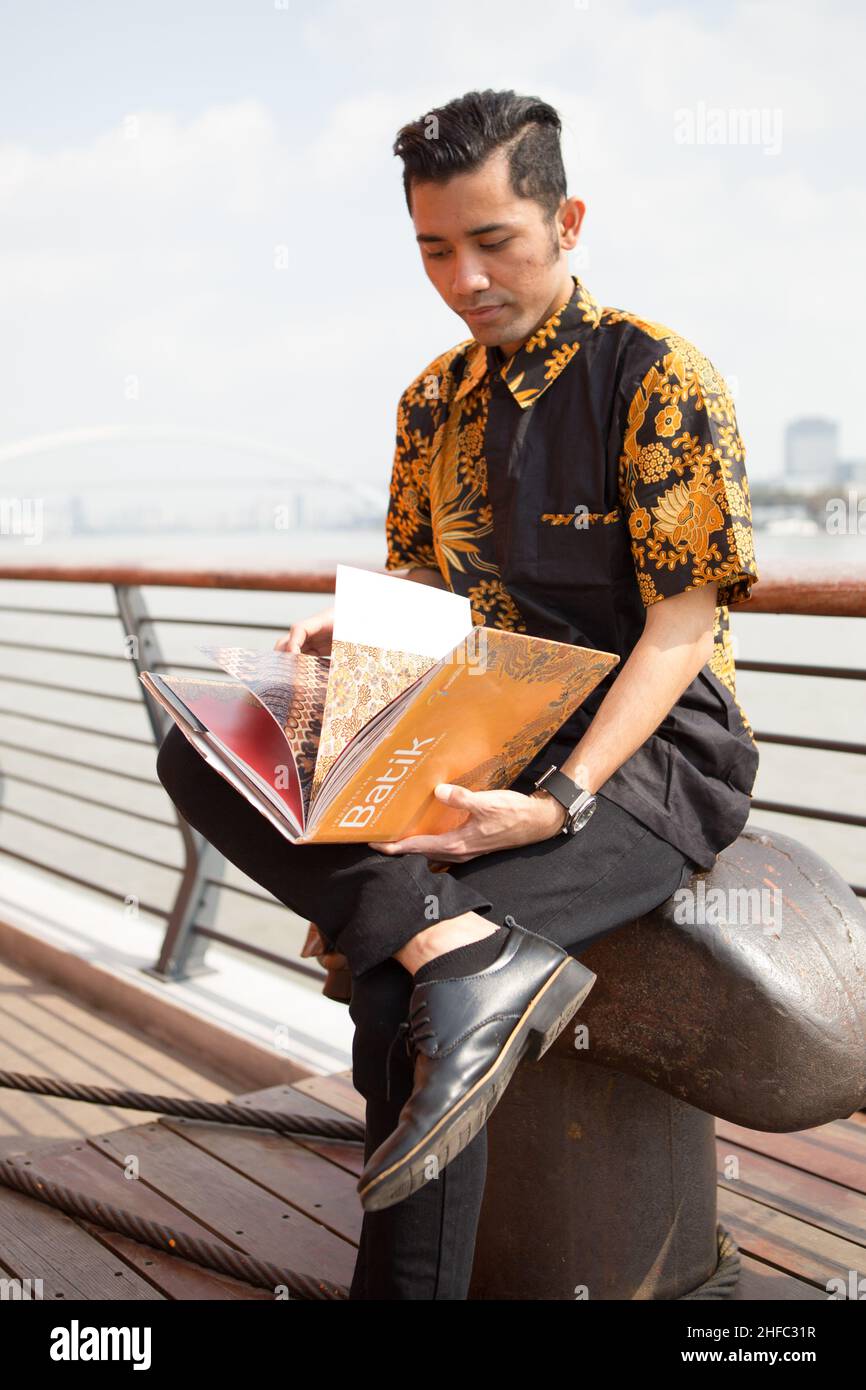 Indonesian railing hi-res stock photography and images - Alamy