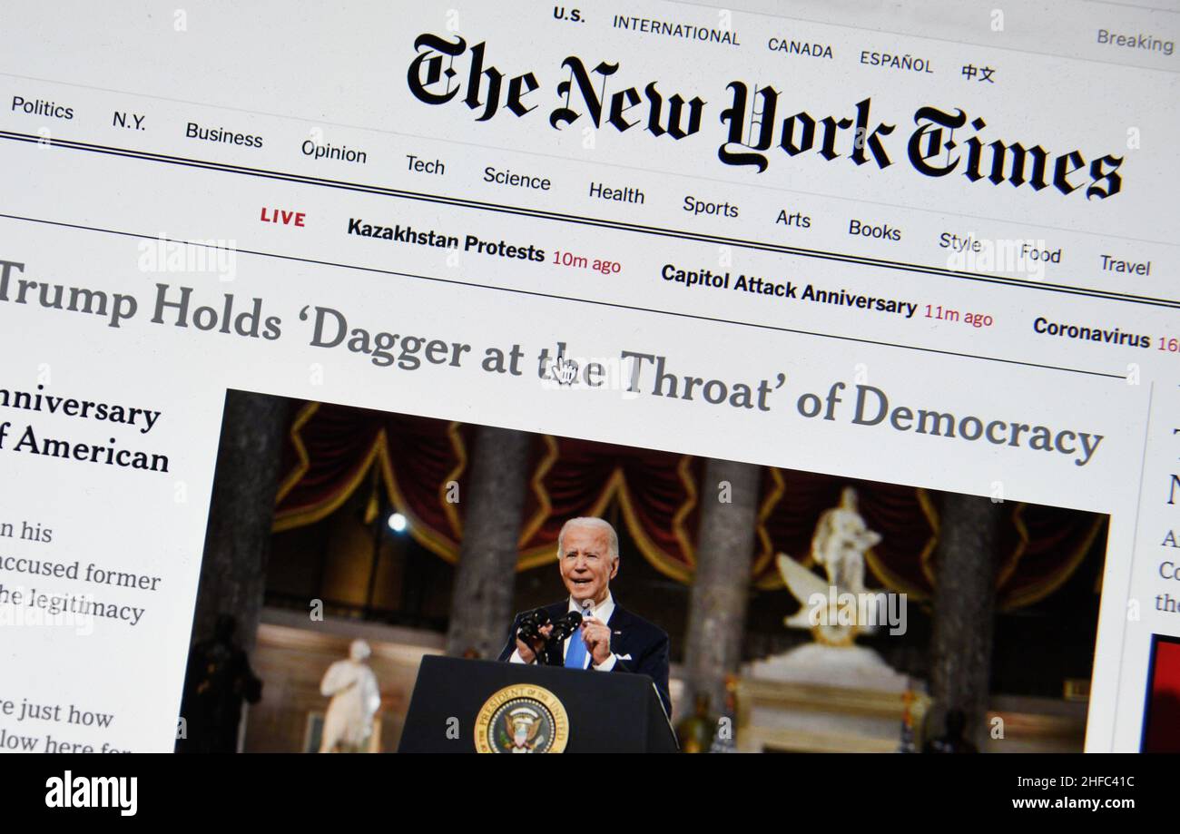 January 6 insurrection newspaper hi-res stock photography and images ...