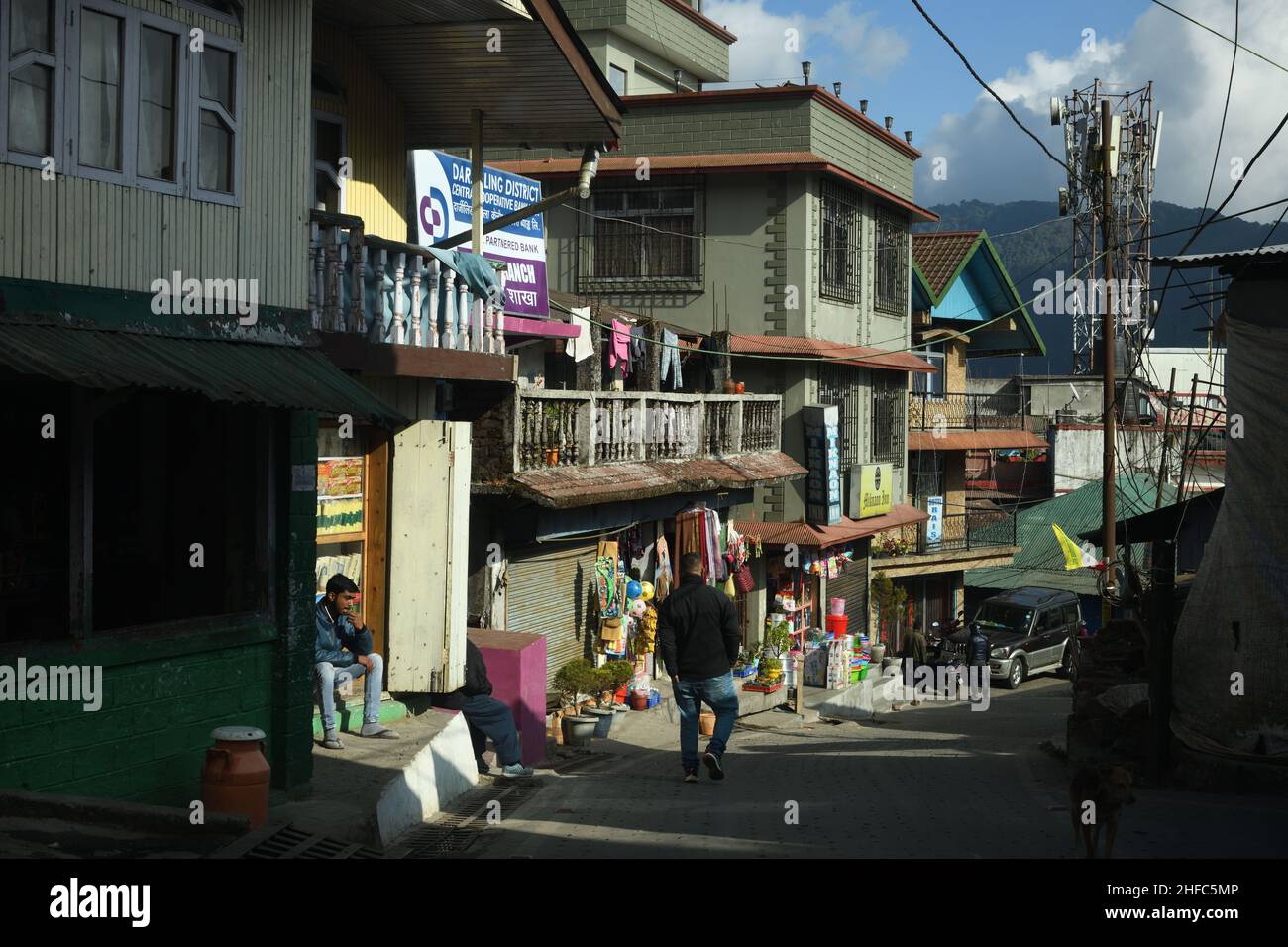 Lava bazaar. Local road, Kalimpong, West Bengal, India Stock Photo - Alamy