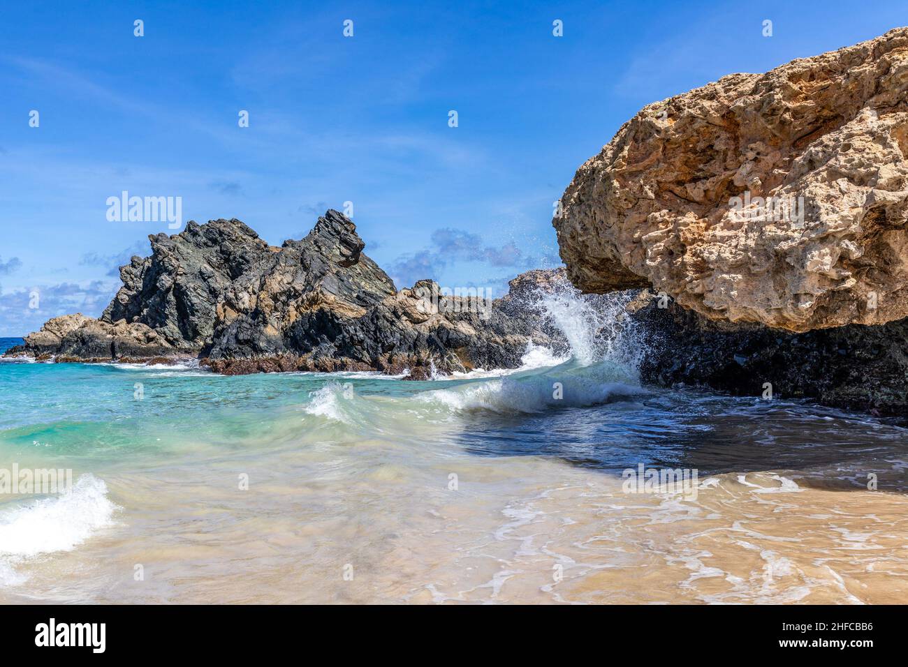 Andicuri beach on the windward coast of Aruba Stock Photo - Alamy