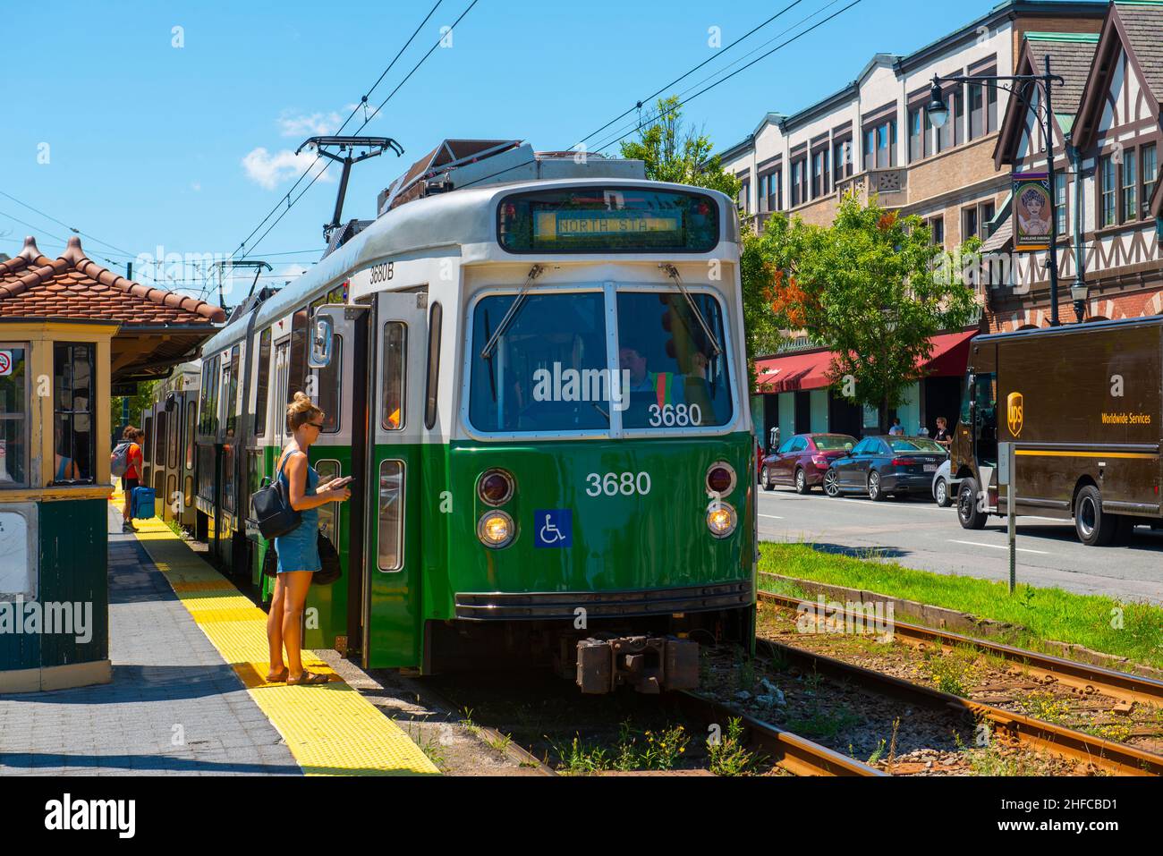 Boston Metro MBTA Kinki Sharyo Type 7 Green Line at Coolidge Corner ...
