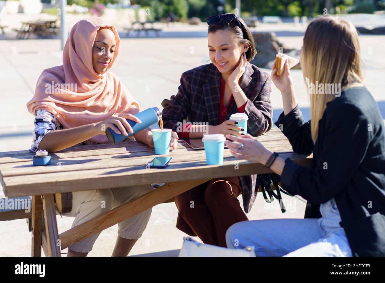 Women having lunch together hi-res stock photography and images - Alamy