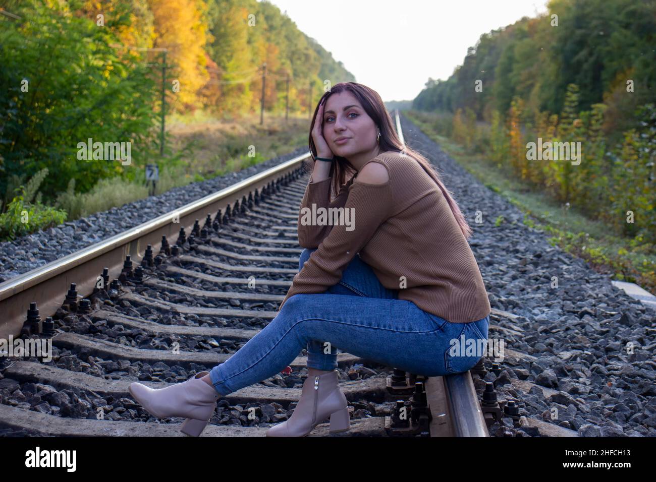 Lonely girl train hi-res stock photography and images - Alamy