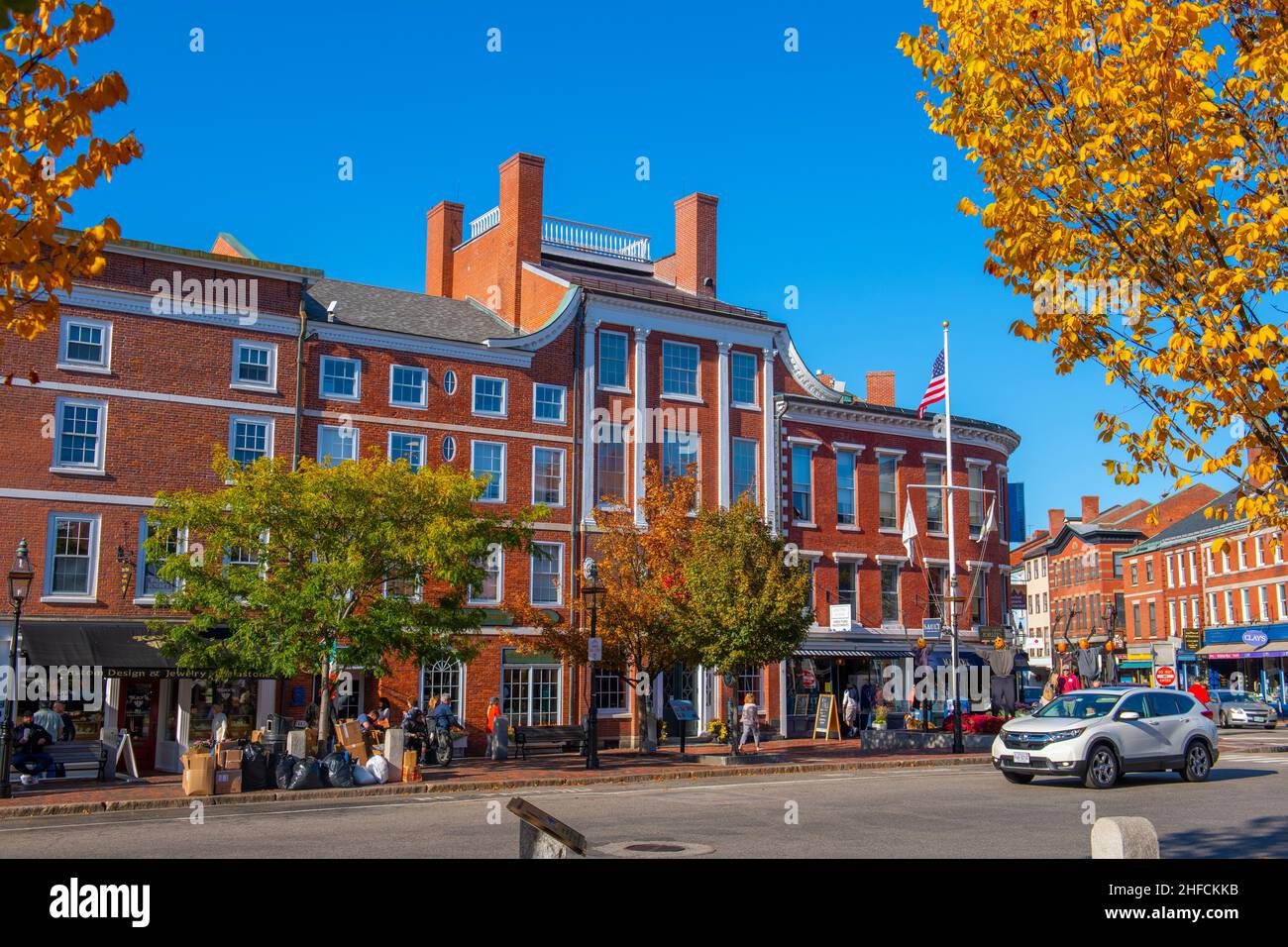 Portsmouth Athenaeum on 9 Market Street at Market Square in historic ...