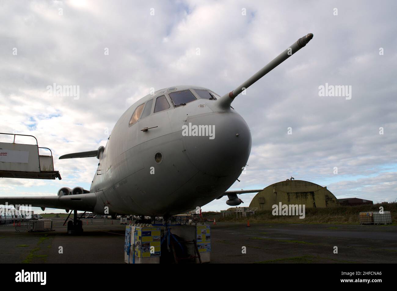 1967 Vickers VC10 aerial tanker and aircraft refueler RAF Newquay ...