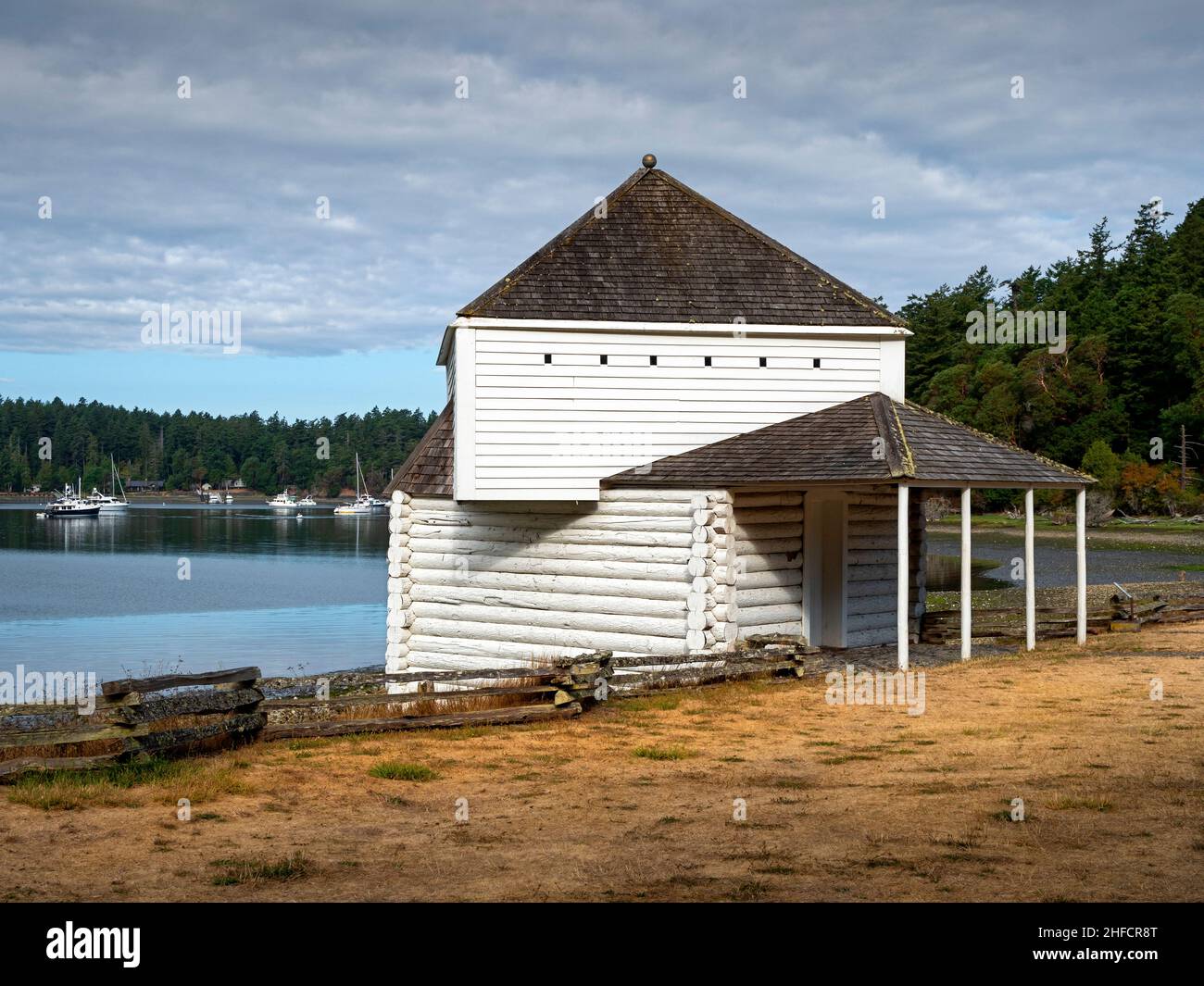 WA21132-00...WASHINGTON - Historic block house on the shores of ...
