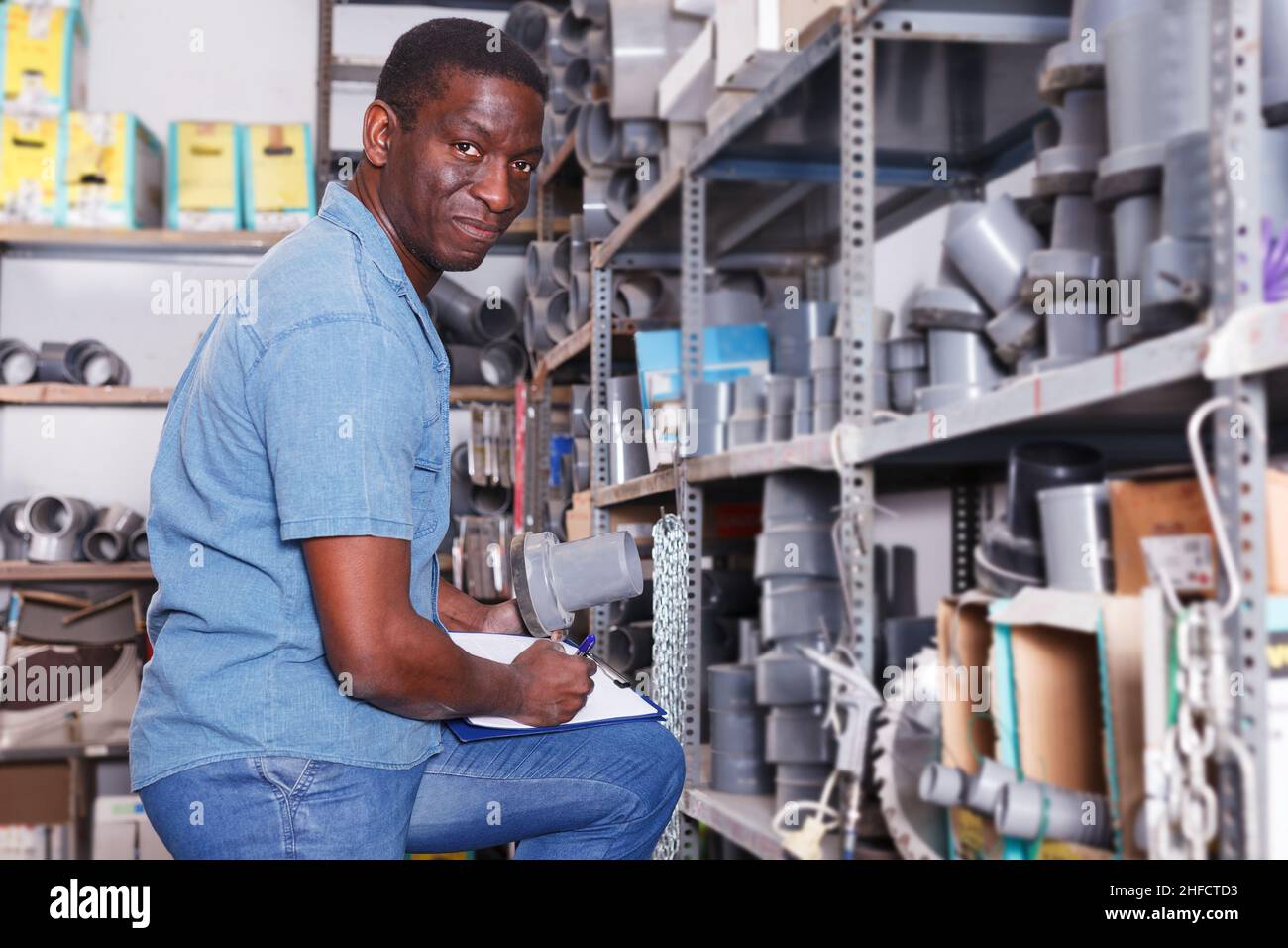 Taking inventory hi-res stock photography and images - Alamy