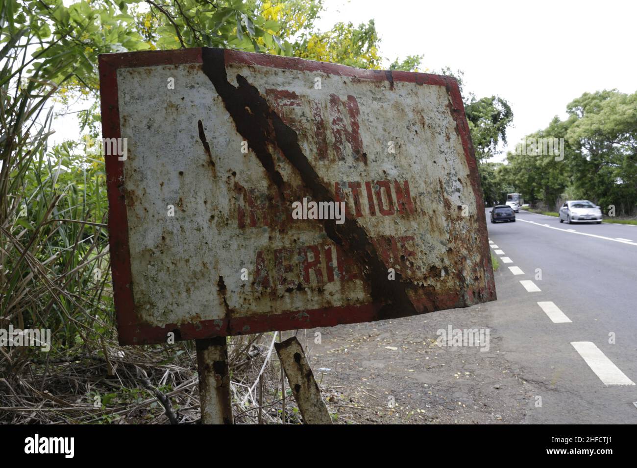"Road sign" and "Street signs" redirect here Stock Photo - Alamy