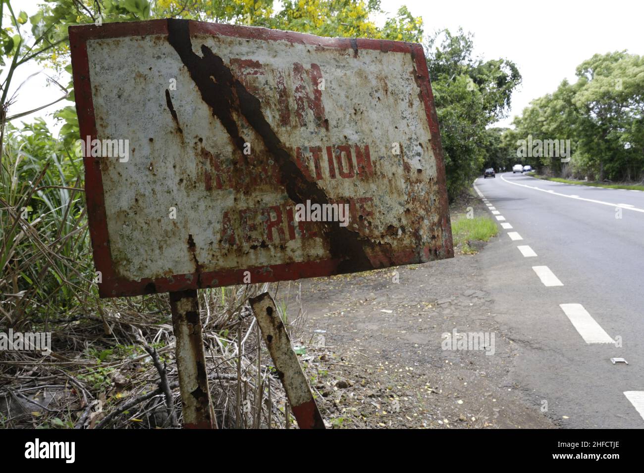 "Road sign" and "Street signs" redirect here Stock Photo - Alamy