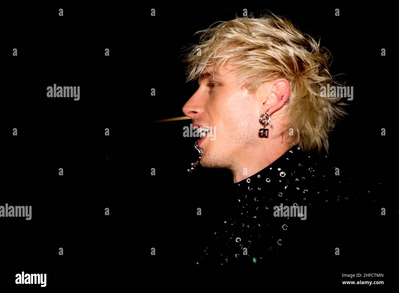 Machine gun kelly singer hi-res stock photography and images - Alamy
