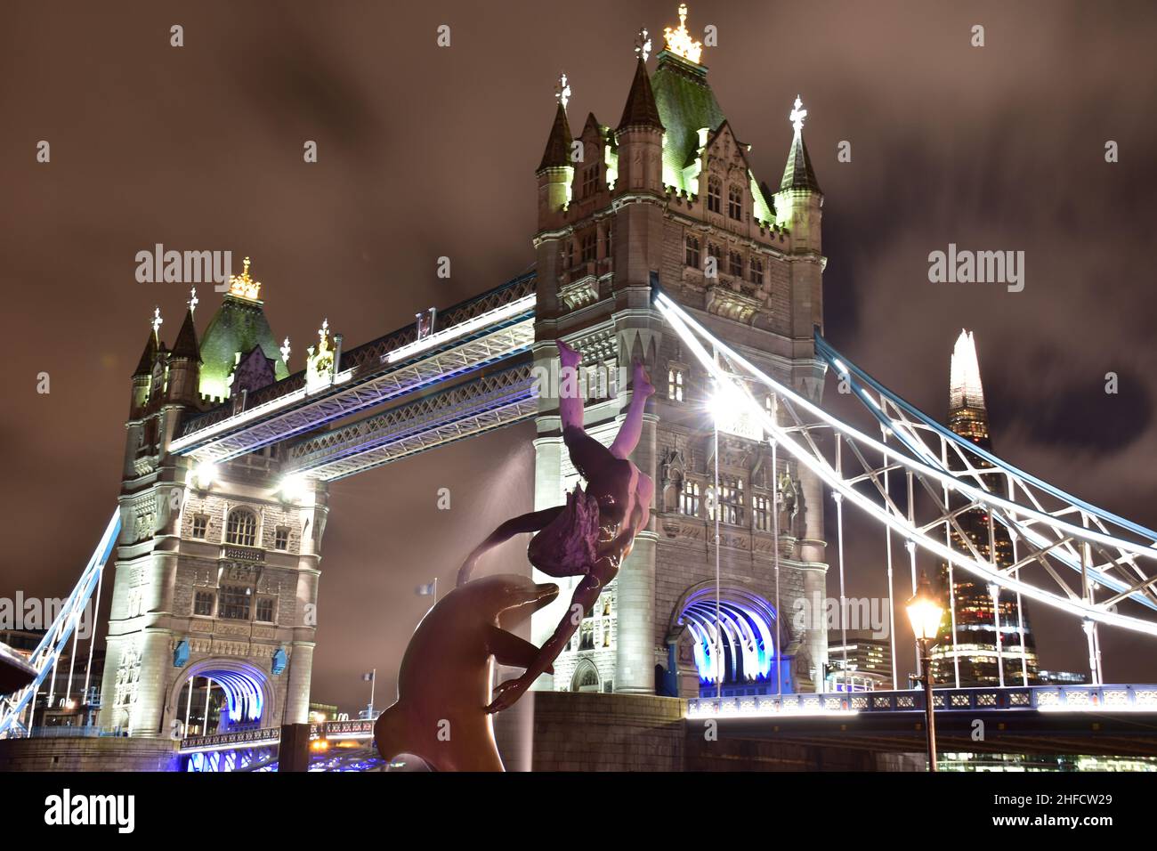 London tower bridge 4k hi-res stock photography and images - Alamy
