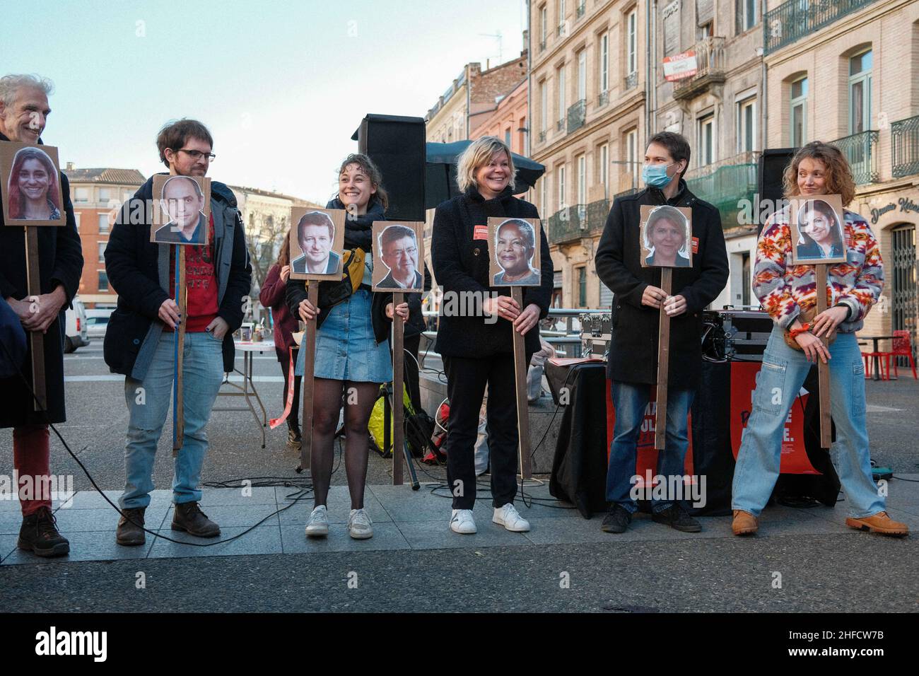 Left wing posters hi-res stock photography and images - Alamy
