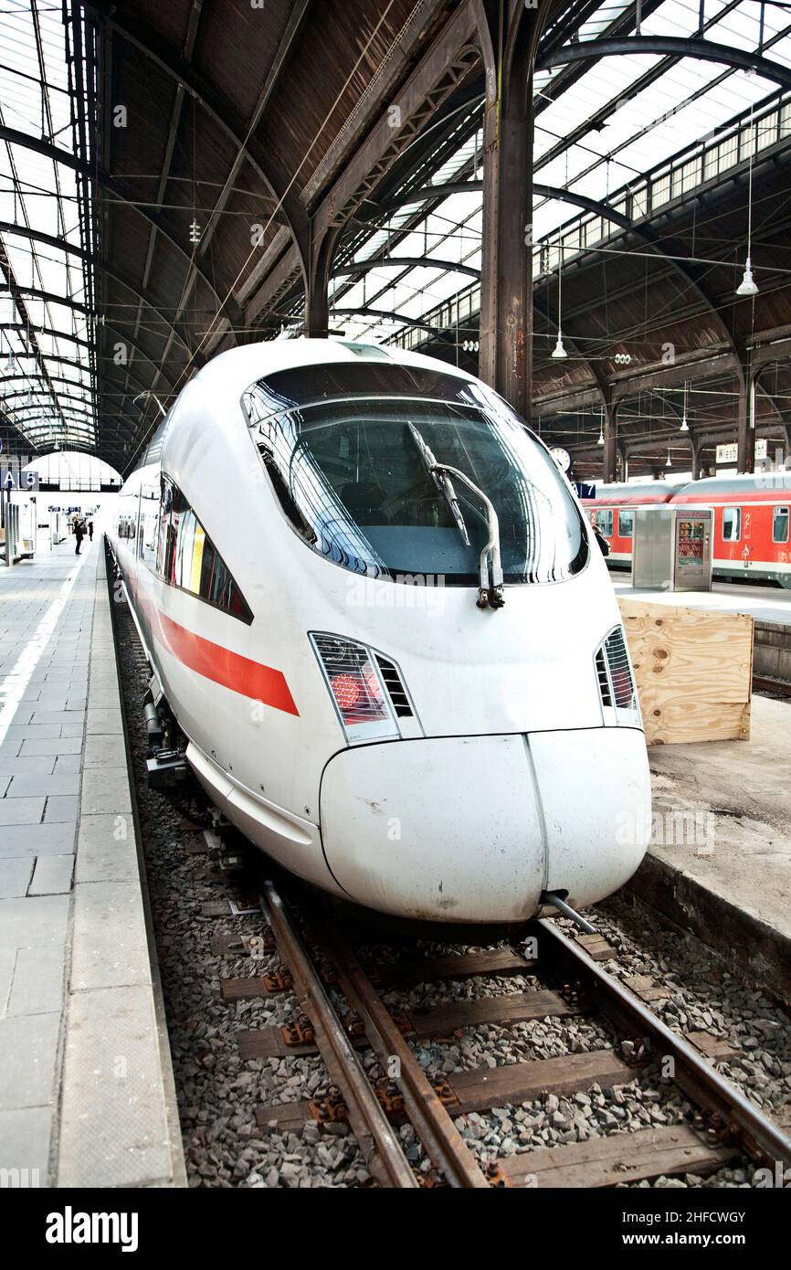 high speed train in station Stock Photo - Alamy