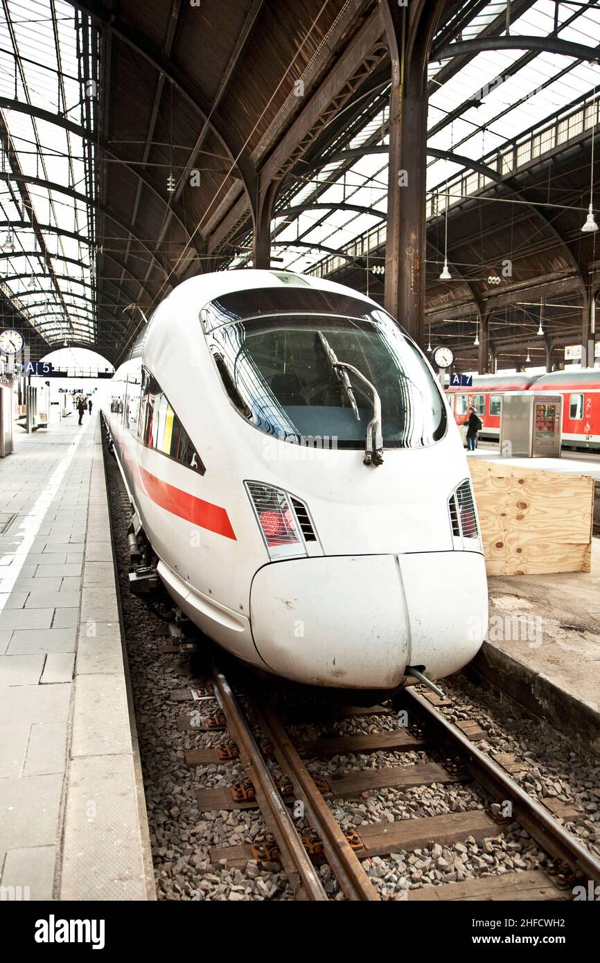 modern highspeed train in station Stock Photo - Alamy