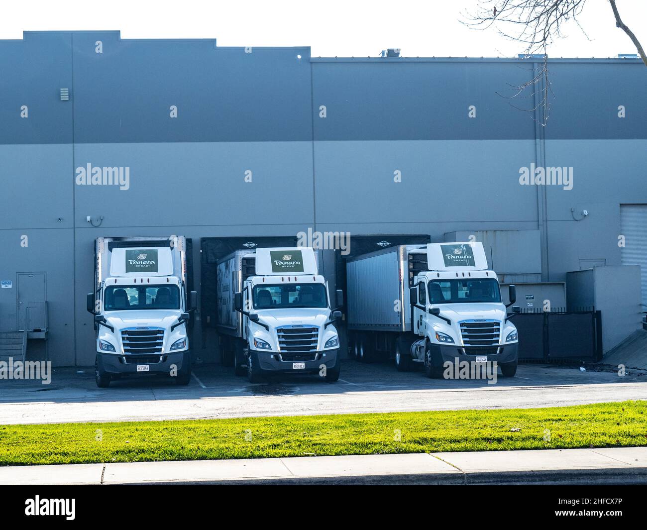 Panera bread front exterior hi-res stock photography and images - Alamy