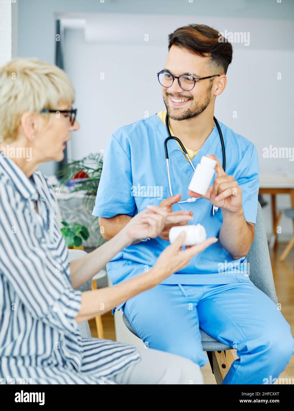 nurse doctor senior care drug pill tablet prescription caregiver help ...