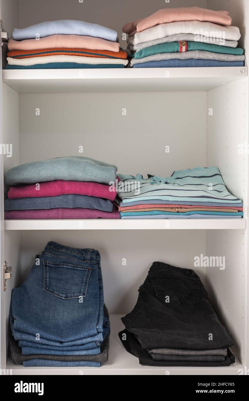 Neatly organized shelves hi-res stock photography and images - Alamy