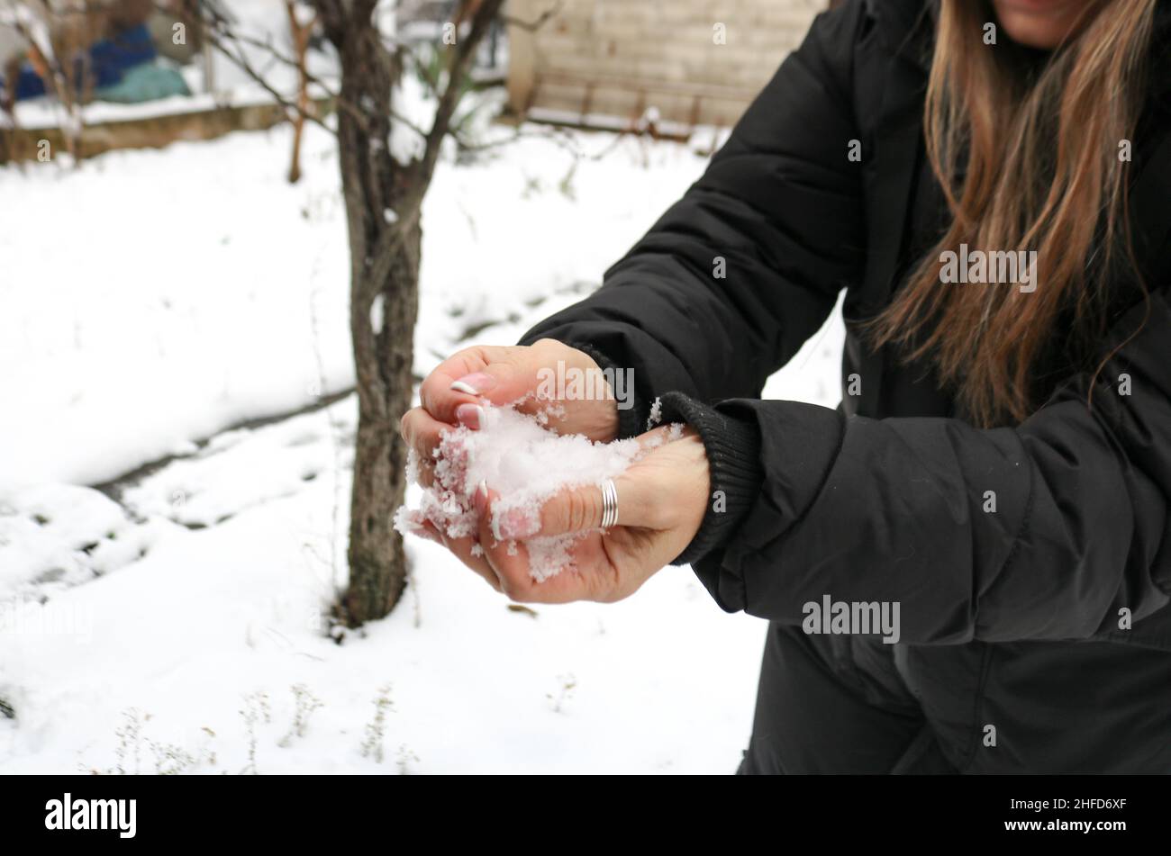 Time and season hi-res stock photography and images - Alamy