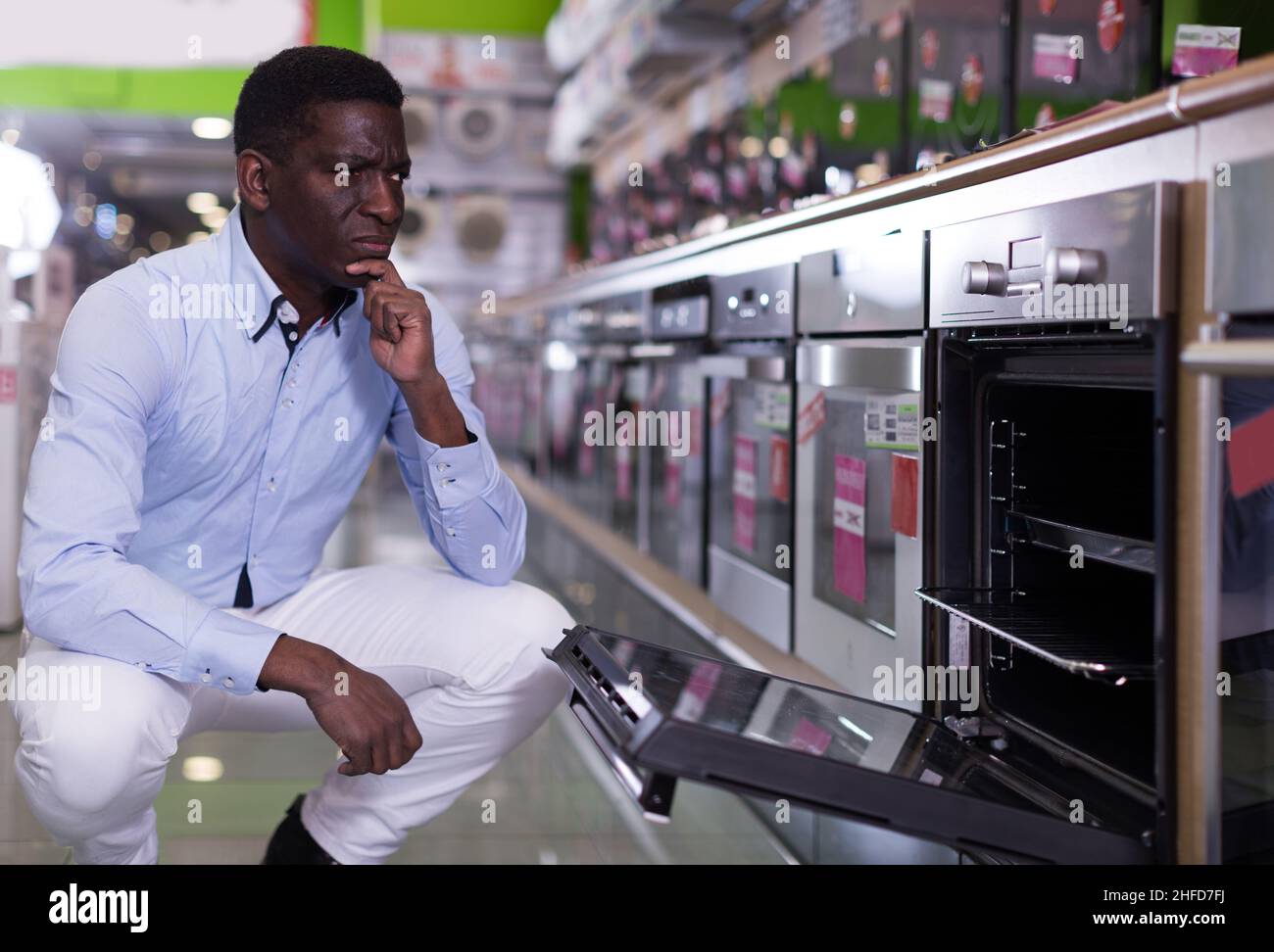 Man selecting new house hi-res stock photography and images - Alamy
