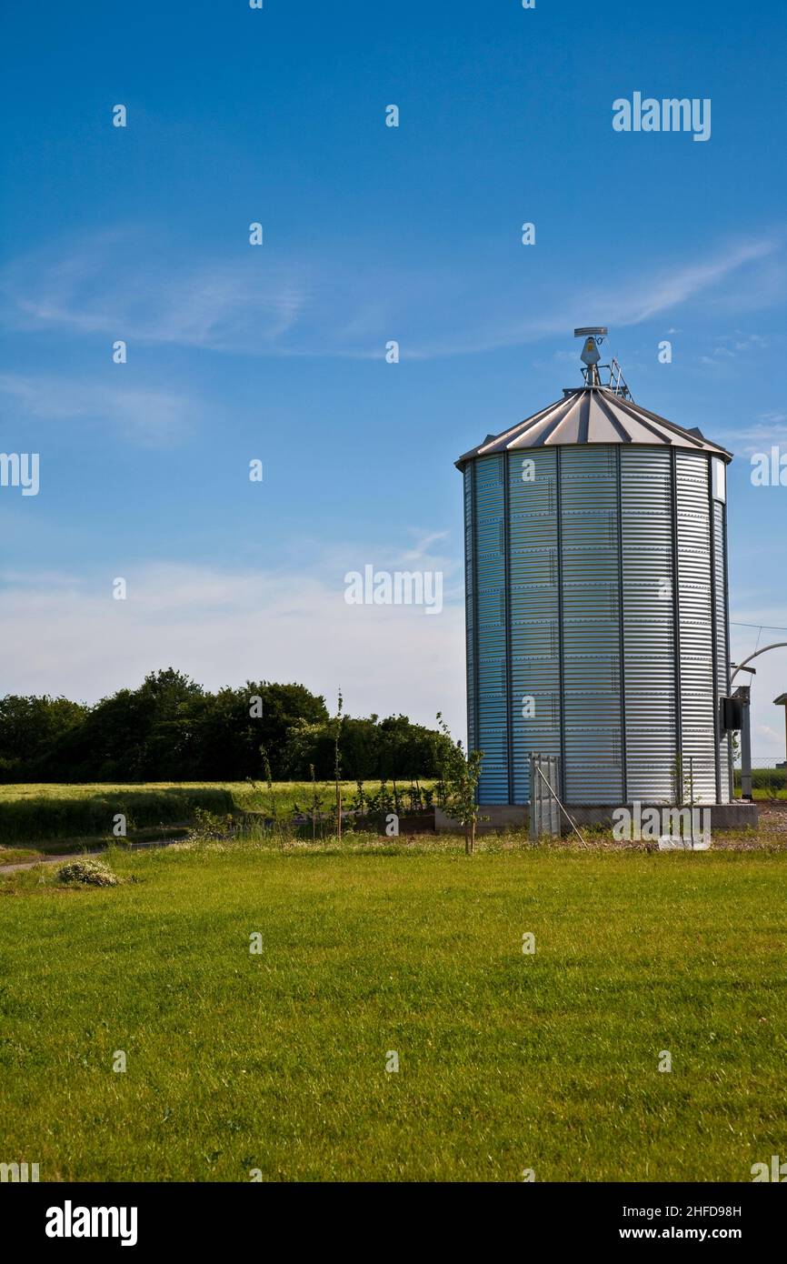 beautiful silver silos in landscape Stock Photo - Alamy