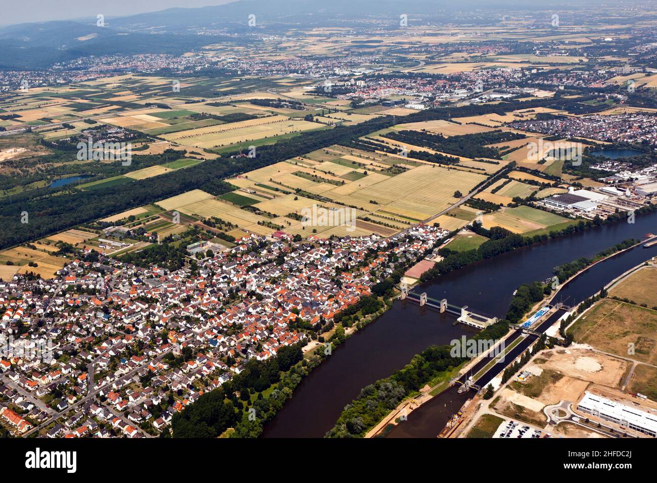 Eddersheim lock hi-res stock photography and images - Alamy