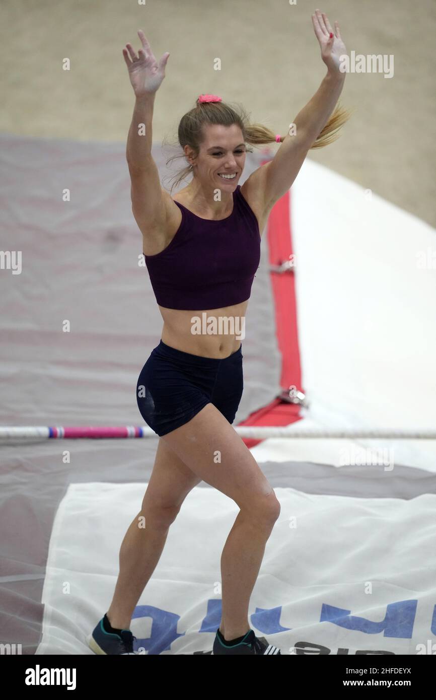 Sophie Guttermuth celebrates after placing third at 14-5 1/4 (4.40m ...