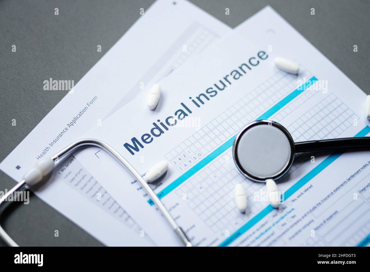 health insurance application Stock Photo - Alamy