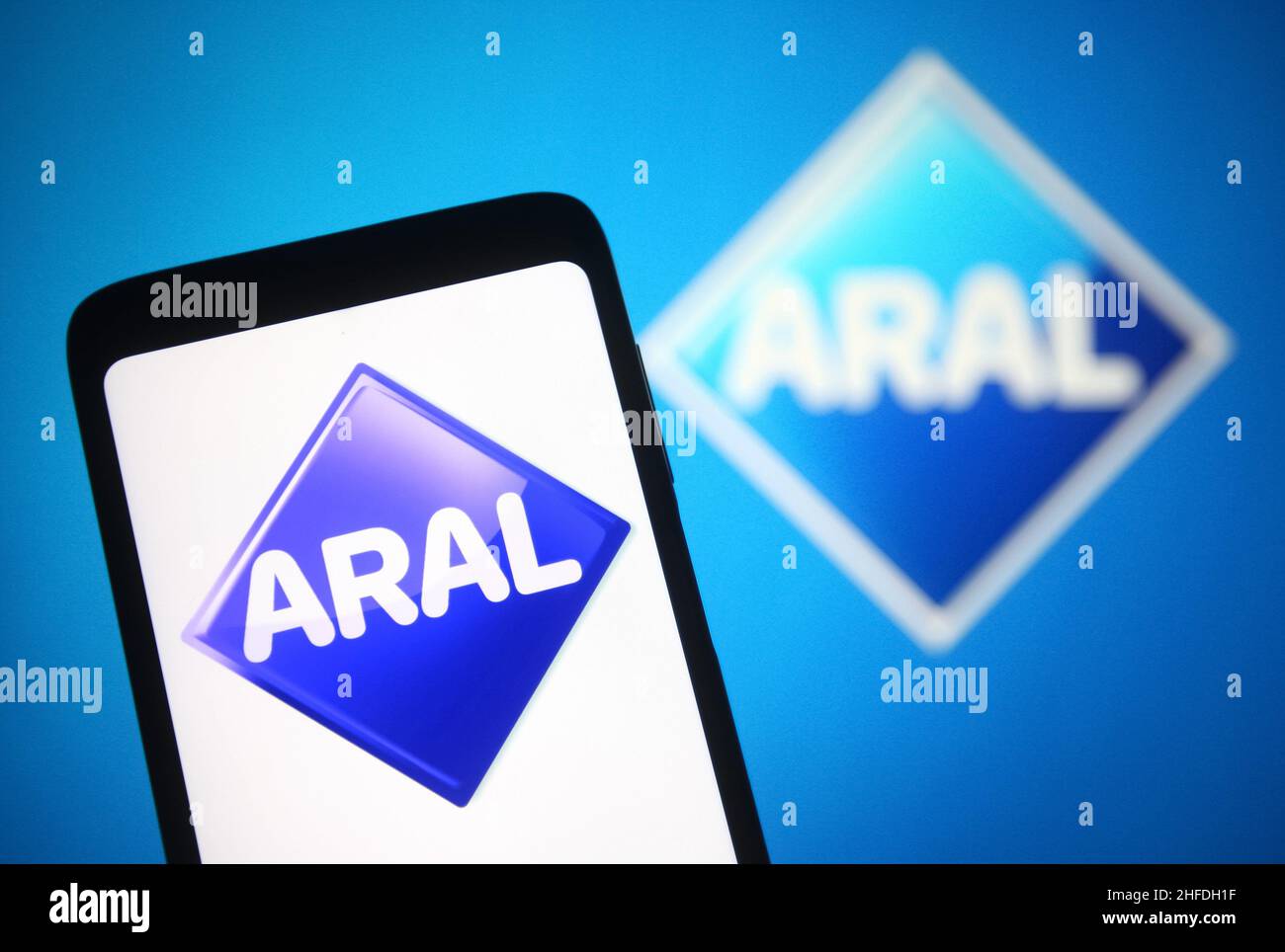Aral logo hi-res stock photography and images - Alamy