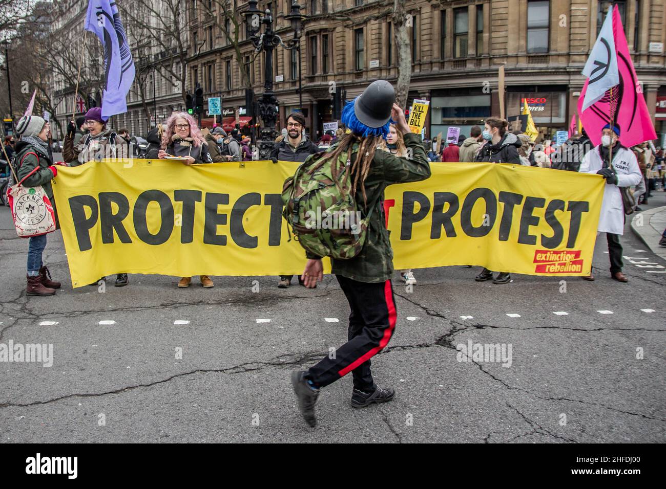 15 minute city protest hi-res stock photography and images - Alamy