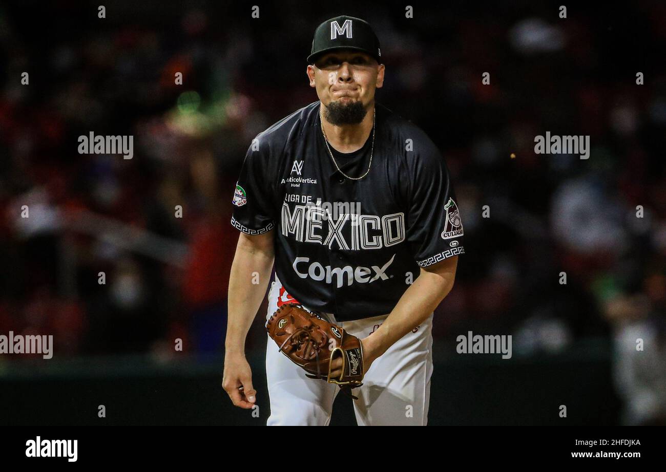 MAZATLAN, MEXICO - FEBRUARY 02: Aldo Montes relief pitcher of Tomateros ...