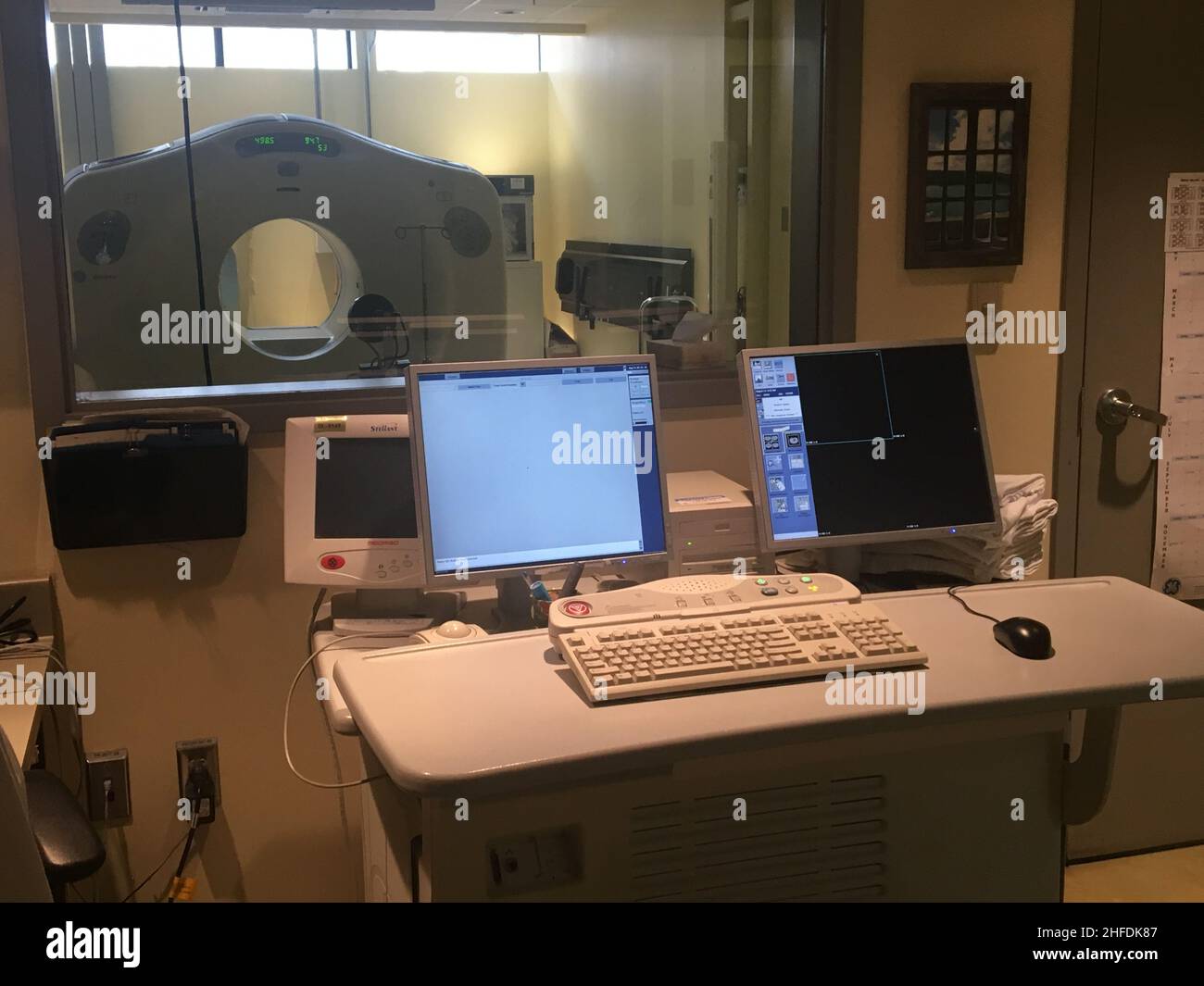 Nuclear Medicine Imaging Suite Stock Photo - Alamy