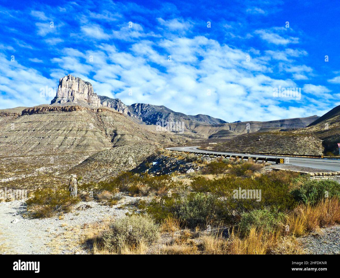 New mexico landscape car driving hi-res stock photography and images ...