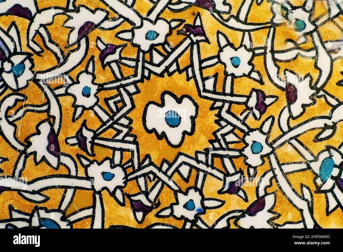 Traditional ottoman patterns on the porcelain surface. Traditional ...