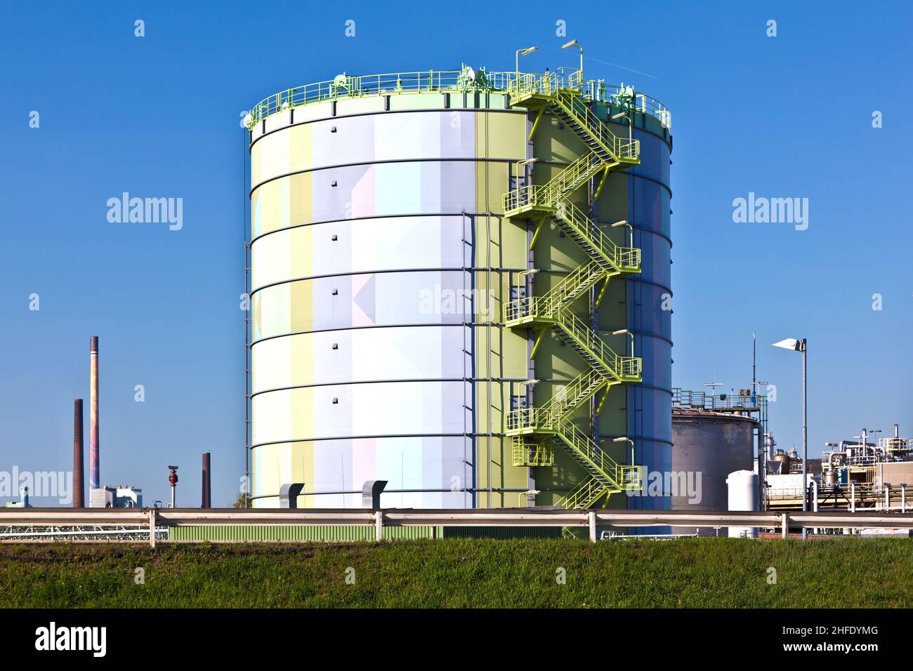 Industry park with silo and chimney Stock Photo - Alamy