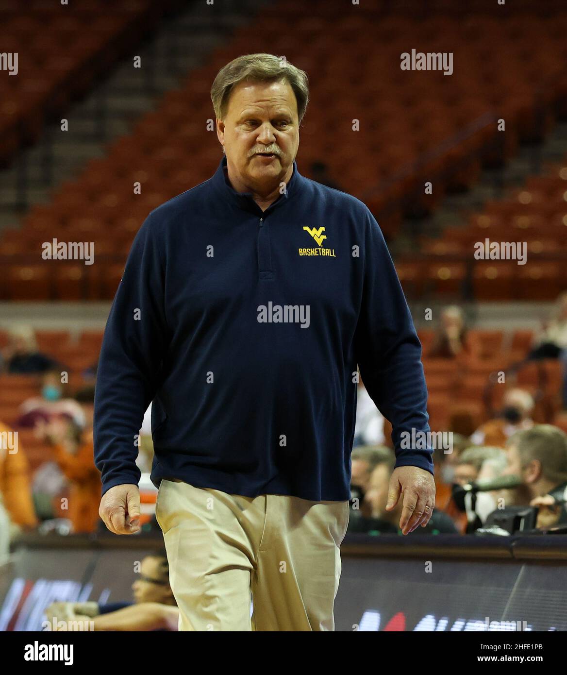 January 15, 2022: West Virginia Mountaineers head coach Mike Carey ...