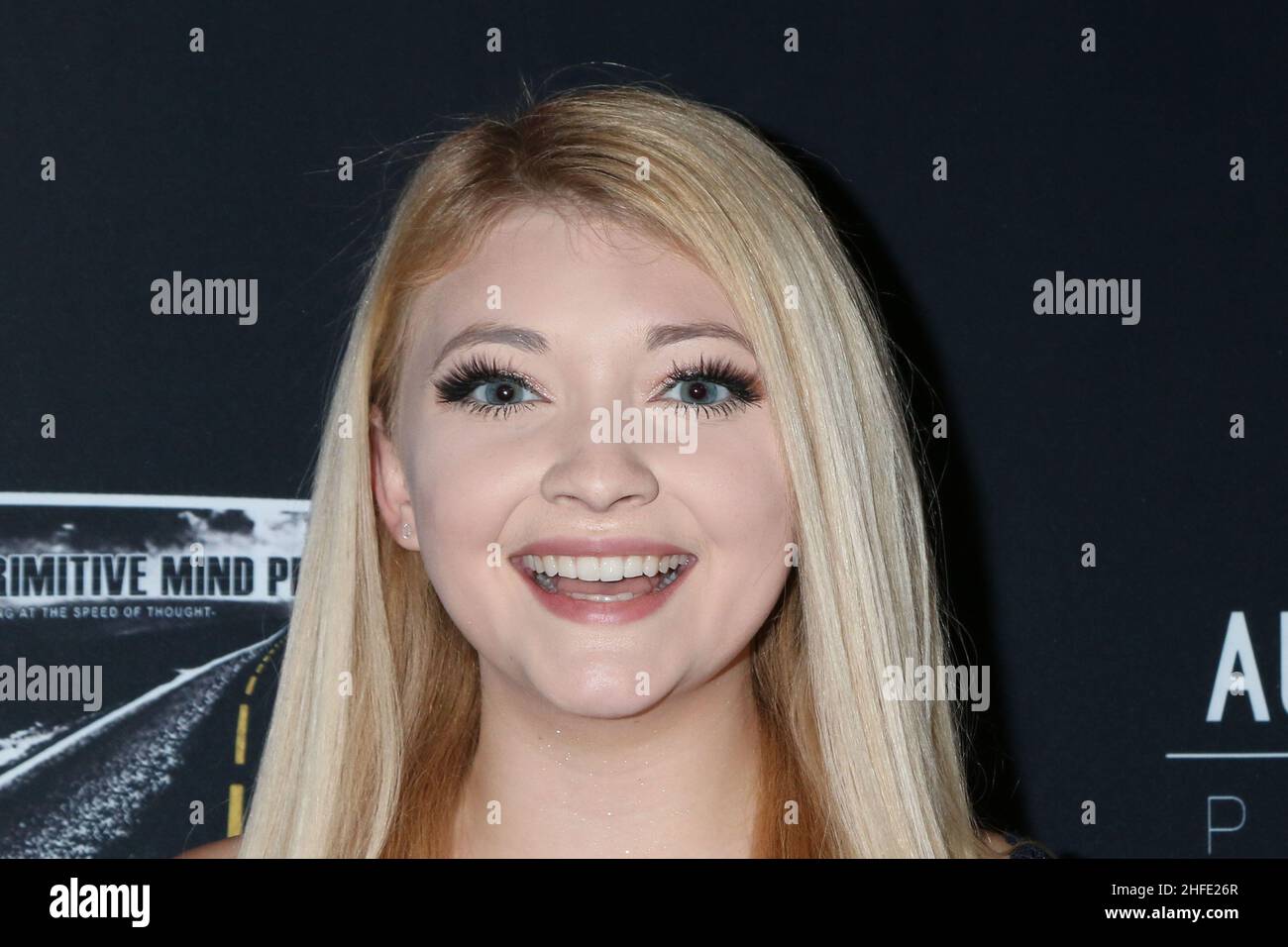 January 7, 2022, Los Angeles, CA, USA: LOS ANGELES - JAN 7: Samantha ...