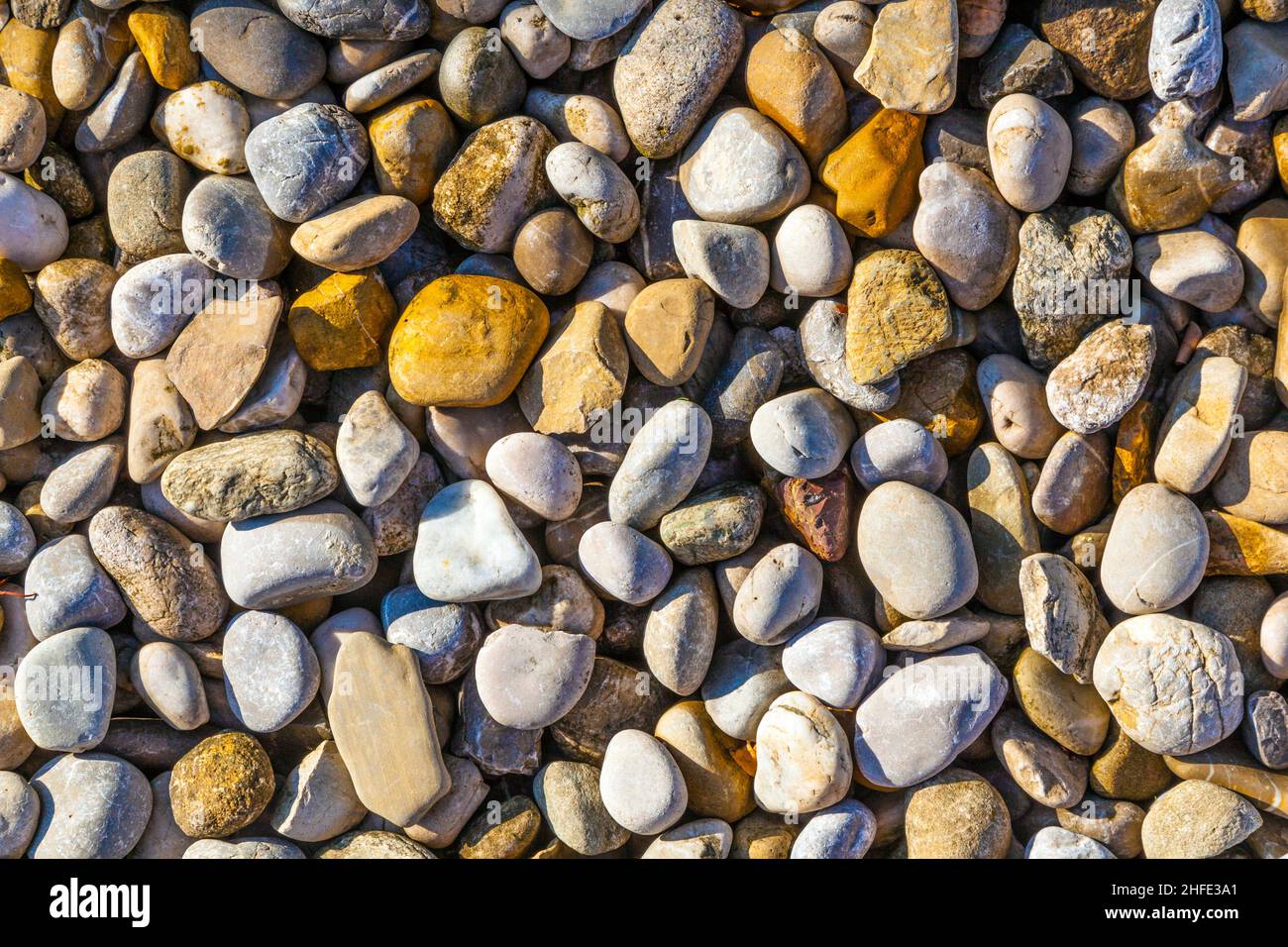 River washed stones hi-res stock photography and images - Alamy