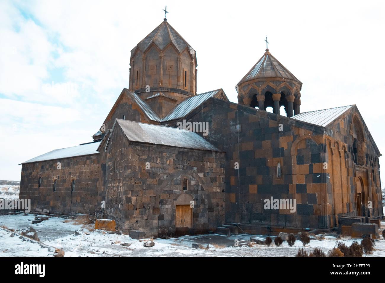Hovhannavank Monastery in winter, village Ohanavan, Aragatsotn Province ...