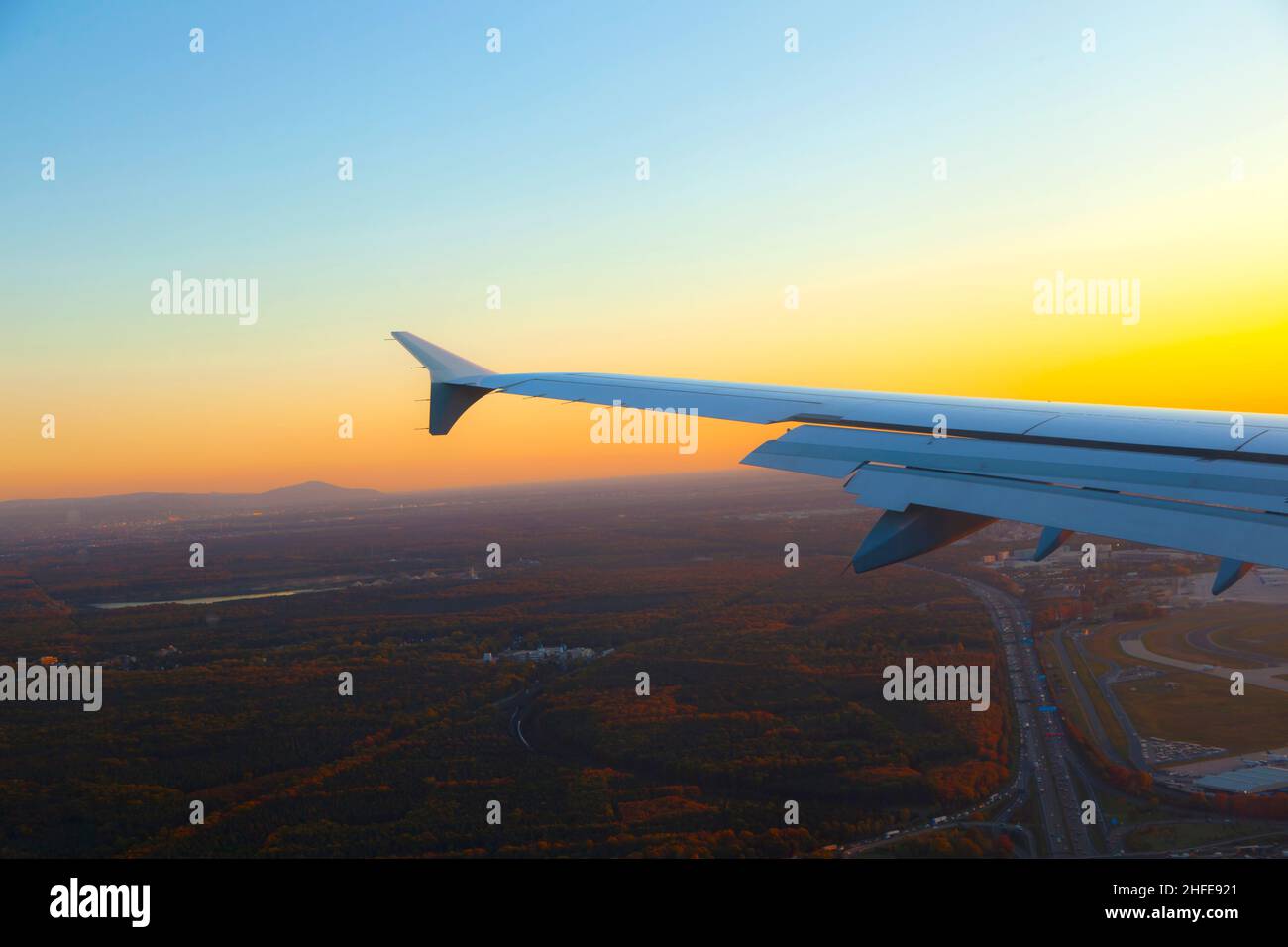 wing of aircraft in the sky Stock Photo - Alamy