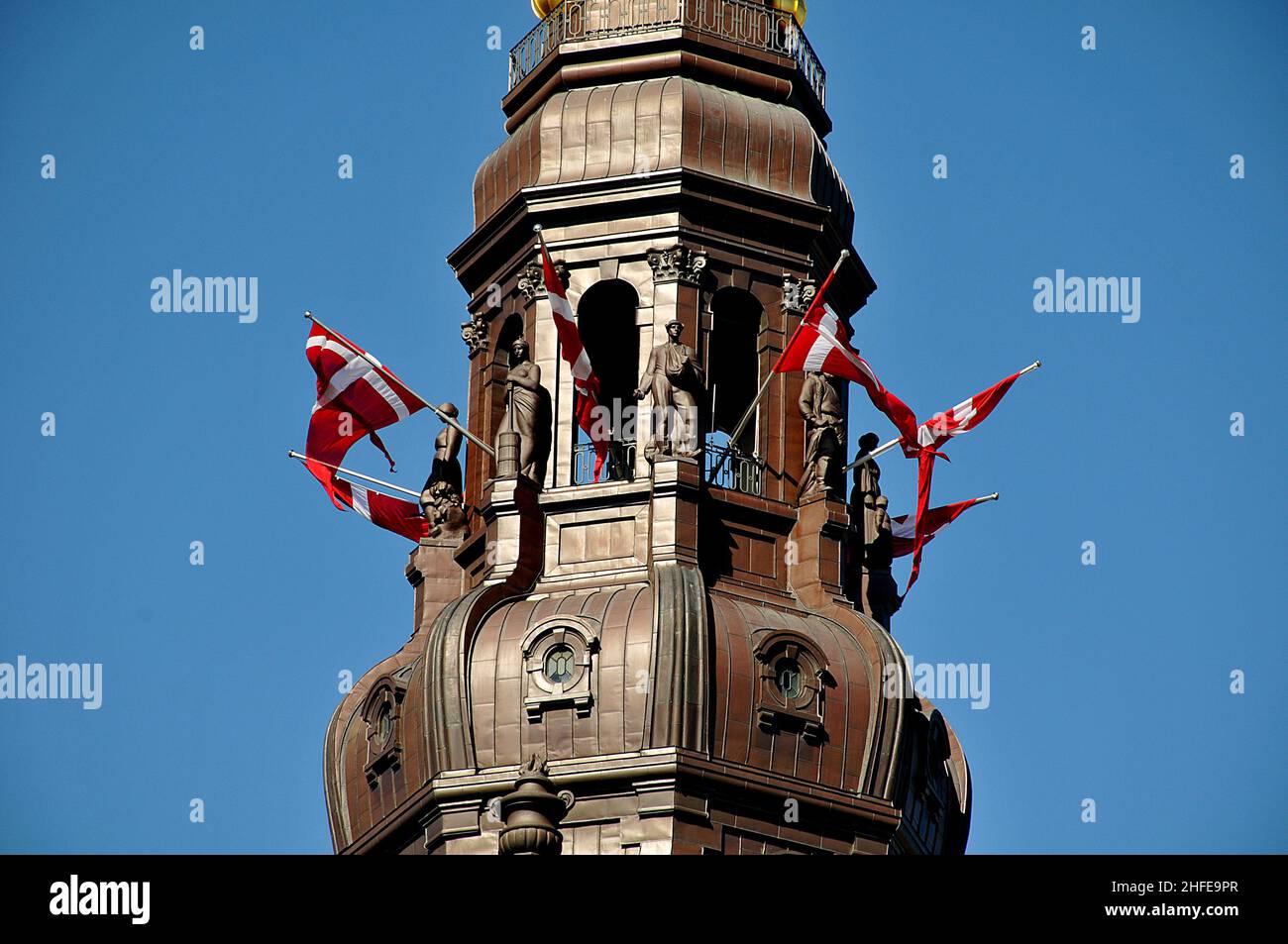 Danish parliment building hi-res stock photography and images - Alamy