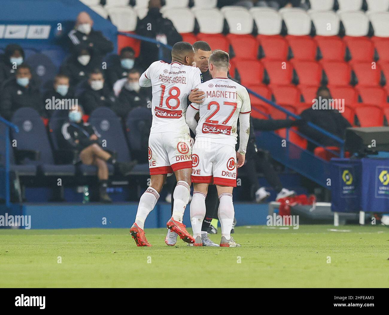 Kylian MBAPPE of PSG argue with Hugo MAGNETTI of STADE BRESTOIS during ...