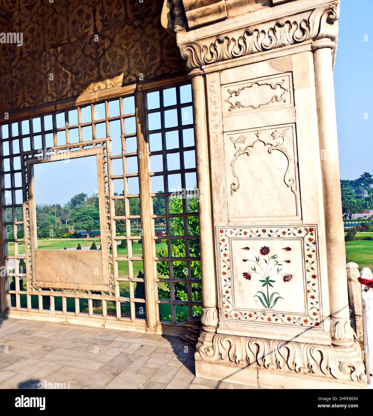 Indian marble column hi-res stock photography and images - Alamy