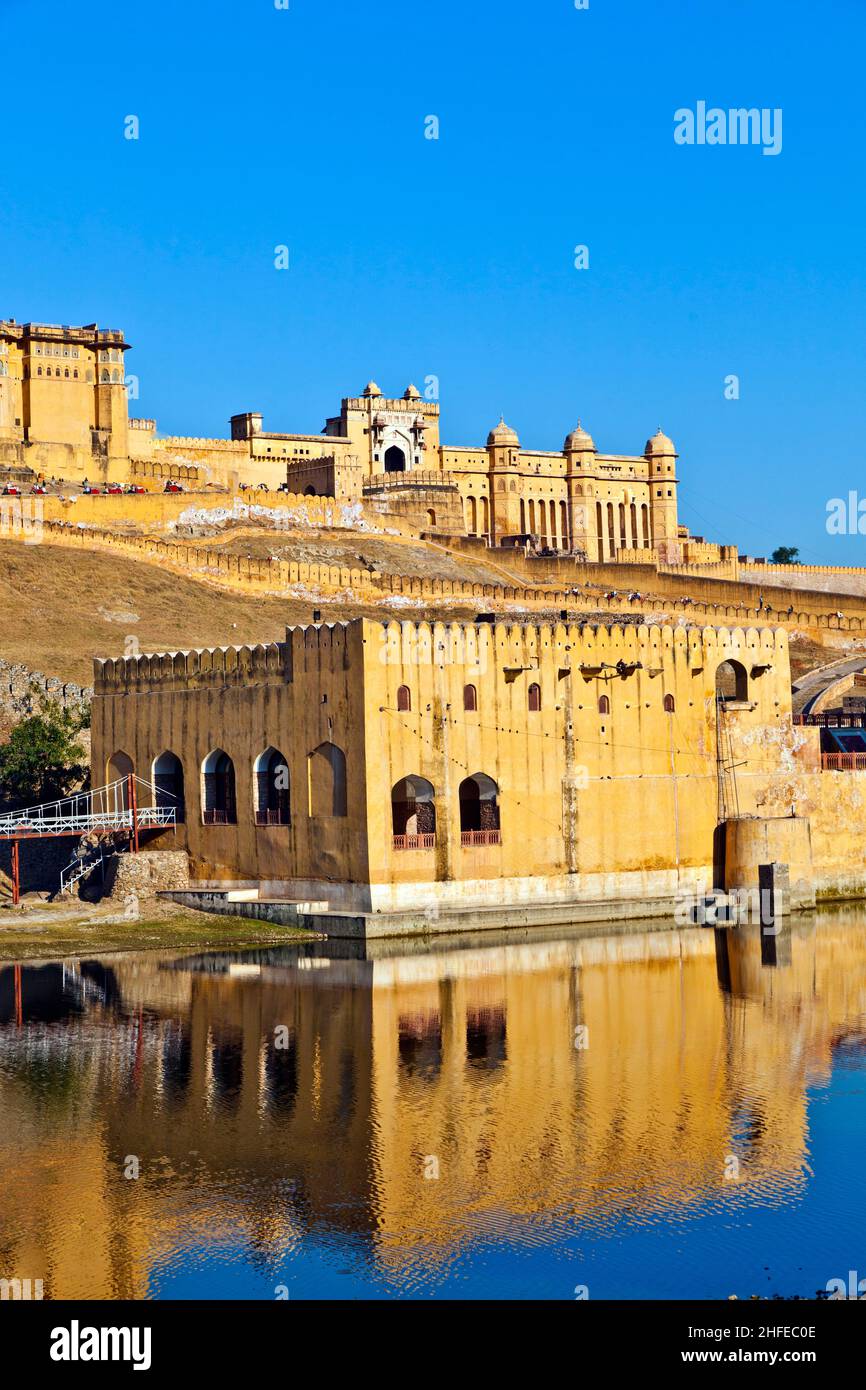 famous Amber Fort in morning light Stock Photo - Alamy