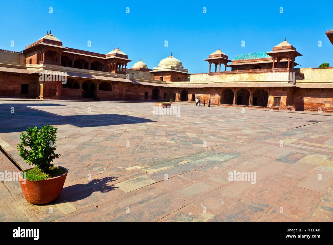 Akbar the great mughal emperor hi-res stock photography and images - Alamy